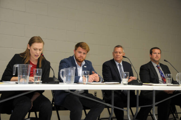 Taxes touch off mayoral debate at South Glengarry all-candidates ...